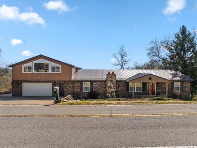 Glen Dale Heights Rd, Glen Dale, Home For Sale