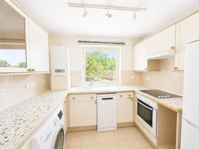 Glen Eyre Road, Southampton SO16, 3 bed flat to rent, £1,375 pcm | PrimeLocation