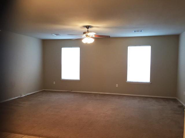 Glen Eagles Duplexes 3 Bedroom Apartment for Rent at 3400 E Fairmont St, Broken Arrow, OK 74014