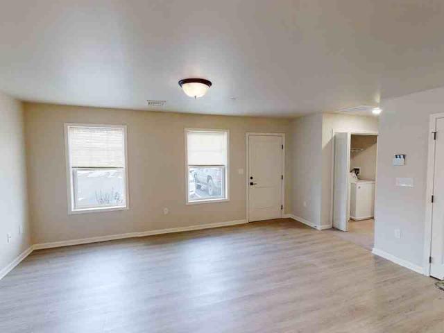 Glen Esk Apartments 2 Bedroom Apartment for Rent at 211 Sacandaga Rd, Glenville, NY 12302