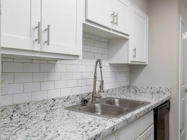 Glen Hollow 1 Bedroom Apartment for Rent at 3859 Flat Shoals Pkwy, Decatur, GA 30034