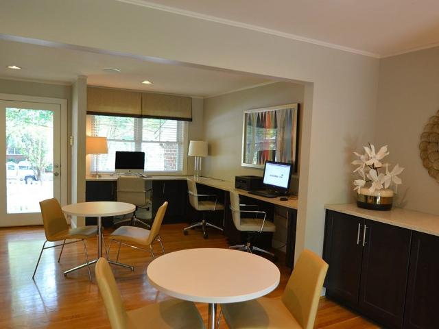 Glen Lennox Apartments 2 Bedroom Apartment for Rent at 140 Hamilton Rd, Chapel Hill, NC 27517