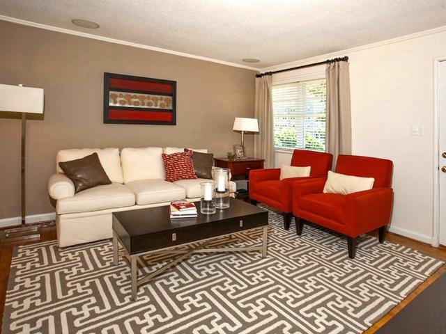 Glen Lennox Apartments 3 Bedroom Apartment for Rent at 140 Hamilton Rd, Chapel Hill, NC 27517