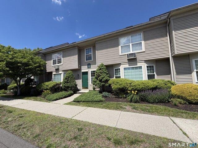 Glen Ridge Ct Unit,new Milford, Condo For Sale