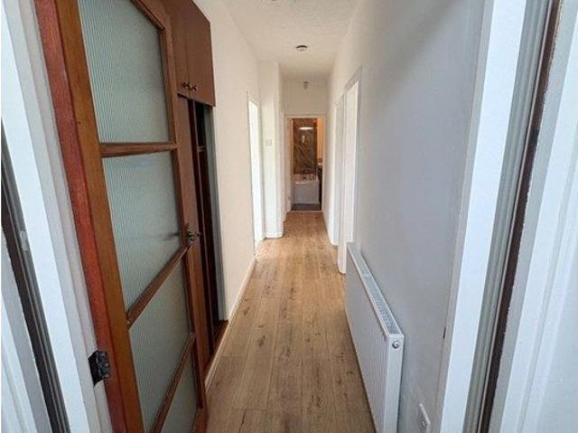 Glen Road, Oadby LE2, 3 bed bungalow to rent, £1,600 pcm | PrimeLocation