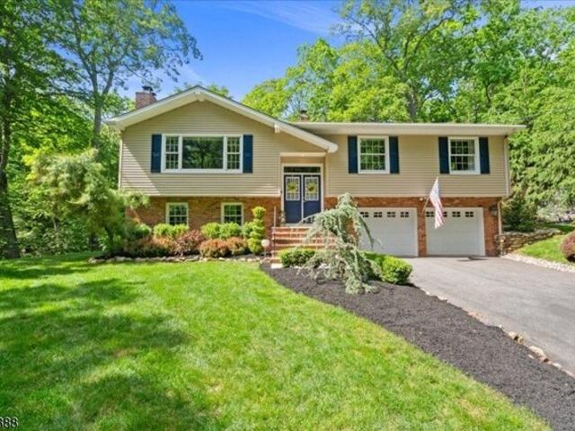Glen Ter, Montville Township, Home For Sale