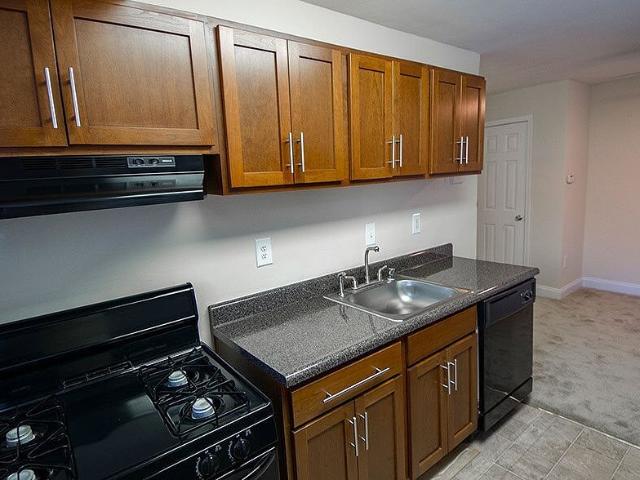 Glen Willow Apartments