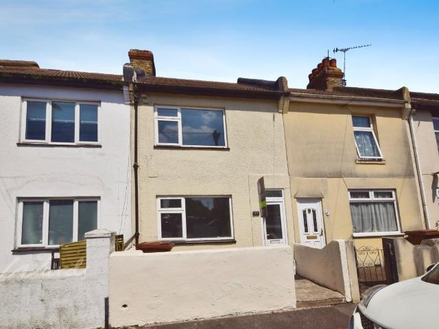 Glencoe Road, Chatham ME4, 3 bed terraced house to rent, £1,300 pcm | PrimeLocation
