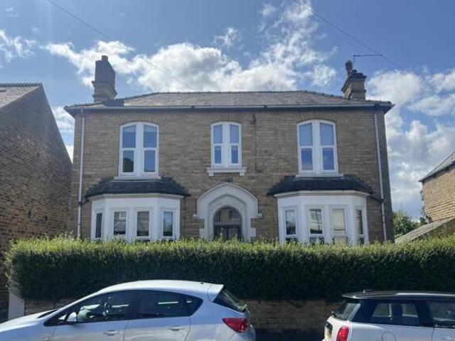 Glencoe Road, Sheffield, 2 Bedroom Apartment
