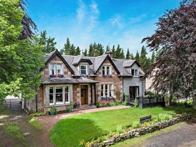 Glenan Lodge, Tomatin, 9 Bedroom Detached