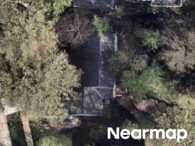 Glenbrook Dr