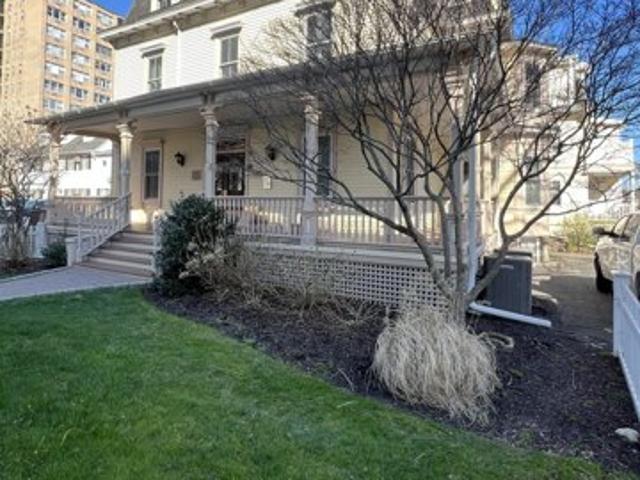 Glenbrook Rd Apt,stamford, Home For Sale