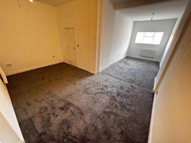 Glengate, Wigston LE18, 1 bed flat to rent, £775 pcm | PrimeLocation