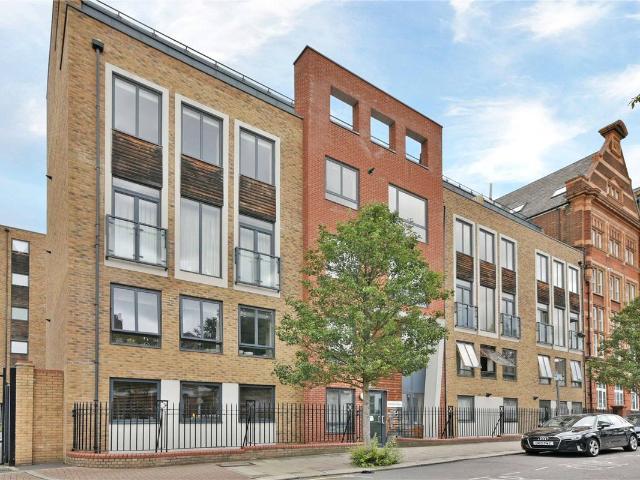Glengall Road, Kilburn NW6, 1 bed flat to rent, £1,800 pcm | PrimeLocation