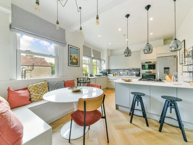 Glengarry Road, London SE22, 3 bed flat to rent, £3,450 pcm | PrimeLocation