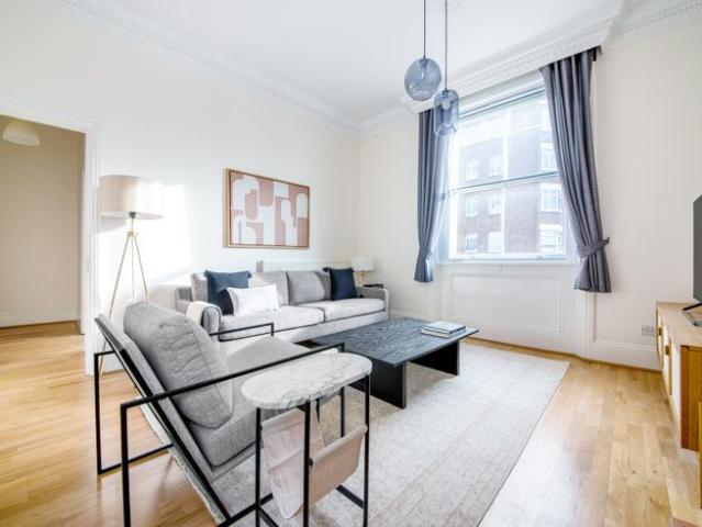Glendower Place