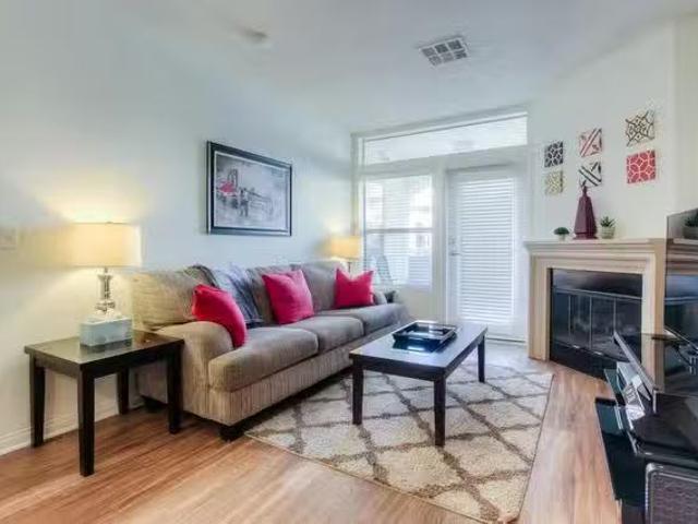 Glendon Ave, Los Angeles, CA