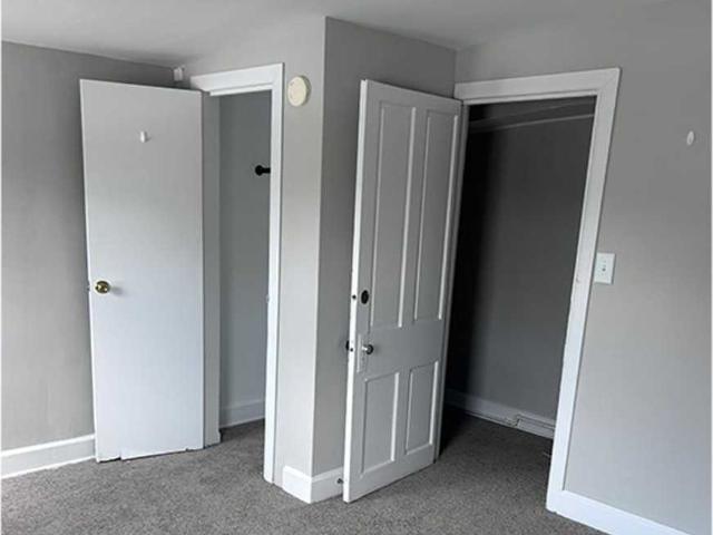 Glendora 2829 3 Bedroom Apartment for Rent at 2829 Glendora Ave, Cincinnati, OH 45219 Corryville