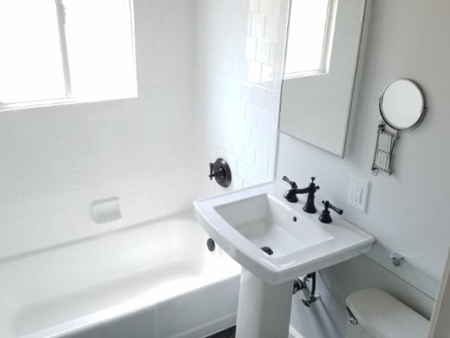 Glendale Terrace Apartments 1 Bedroom Apartment for Rent at 438 E Acacia Ave, Glendale, CA 91205 Mariposa