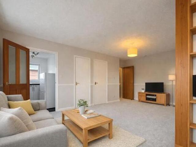 Glendale Court, Sandhurst Road, 1 Bedroom Flat