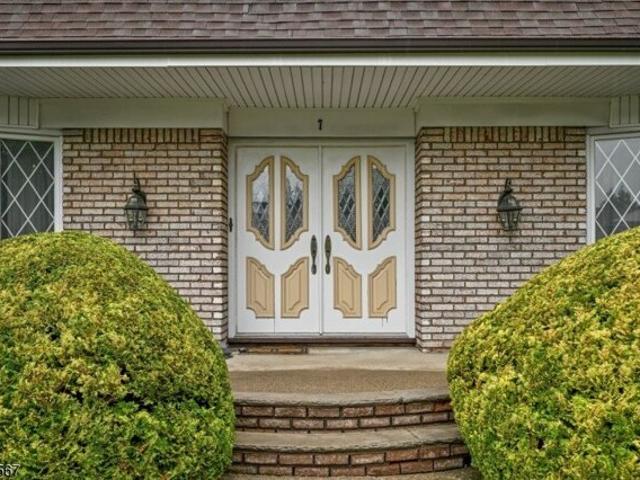 Glendale Ln, Fairfield, Home For Sale