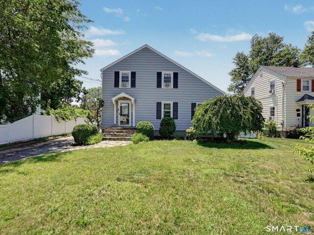 Glendale Rd, Stratford, Home For Sale