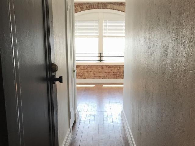 Glendale's Hidden Little Gem! 1 Bedroom Apartment for Rent at 102 N Glendale Ave, Glendale, CA 91206 Citrus Grove