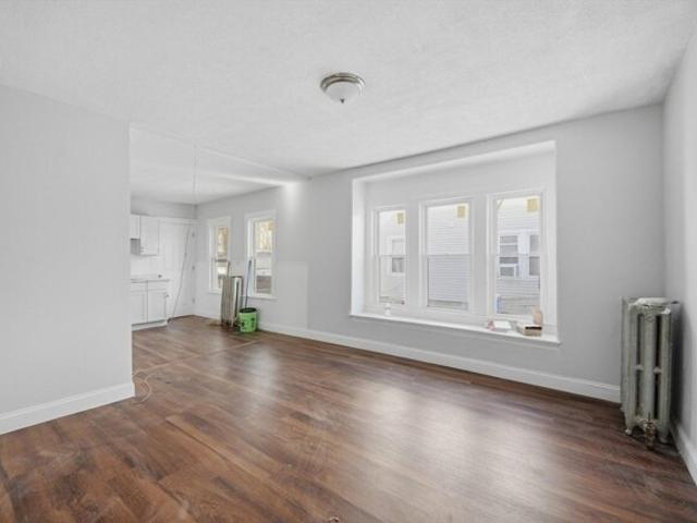 Glendell Ter, Springfield, Home For Sale