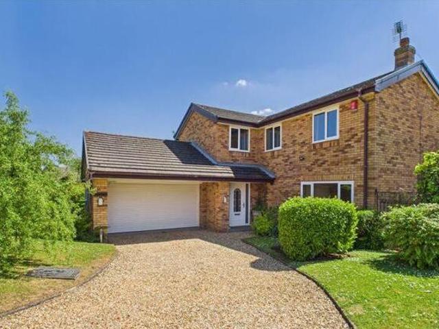 Gleneagles Close, ´´greenacres´´,great Hay, 3 Bedroom House