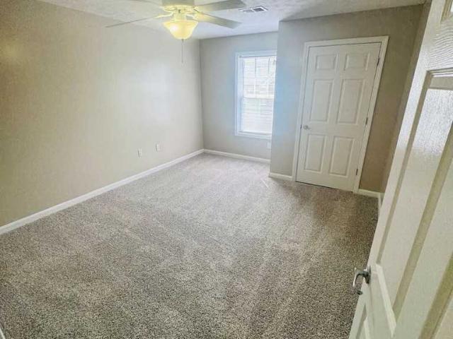 Gleneagles 1 Bedroom Apartment for Rent at 2920 Polo Club Blvd, Lexington, KY 40509