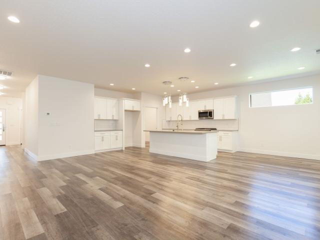 Gleneden Duplexes