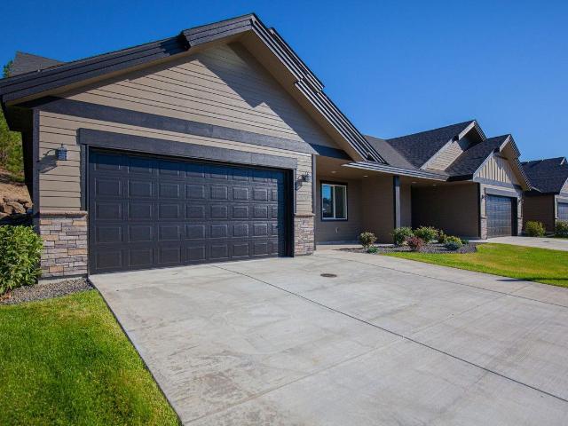 Gleneden Duplexes 3 Bedroom Apartment for Rent at 16001/16003 & 16005/16009 N. Gleneden Drive, Spokane, WA 99208 Five Mile Prairie