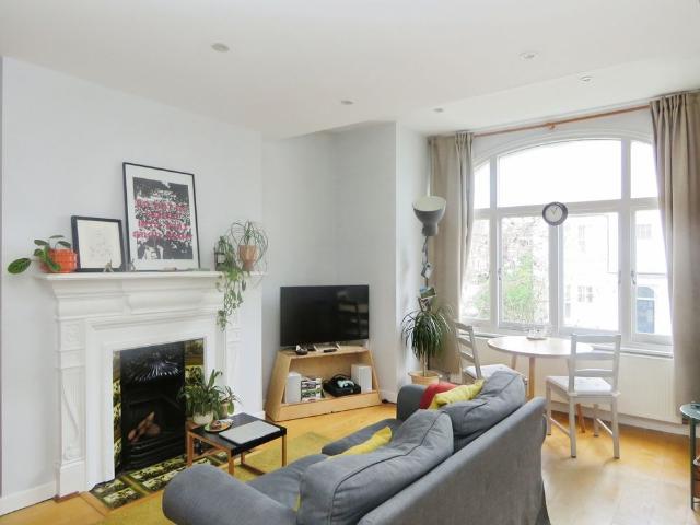Gleneldon Road, London, SW16 2BD