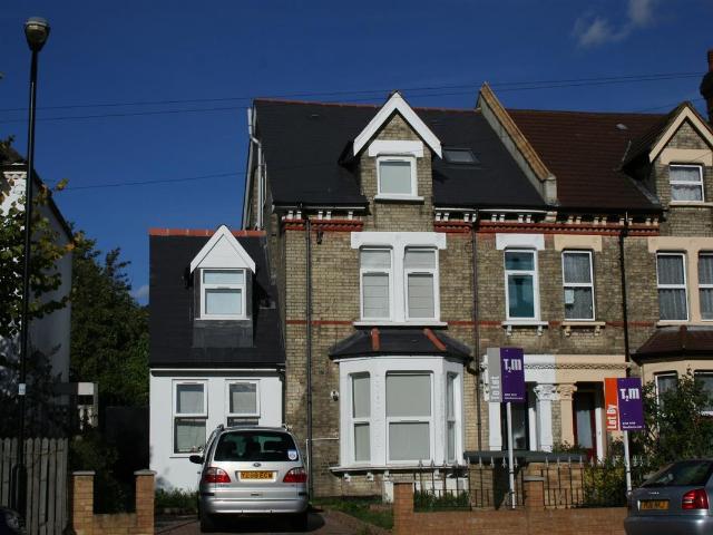 Gleneldon Road, Streatham SW16, 2 bed flat to rent, £1,650 pcm | PrimeLocation