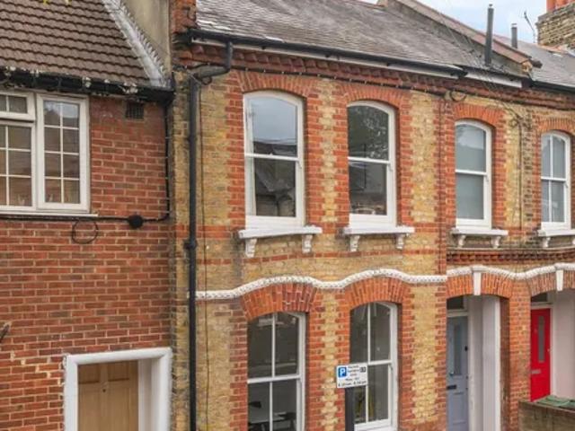 Glenelg Road, London, SW2 5JU, United Kingdom | 2 bed apartment for rent #168152286 | Rentberry