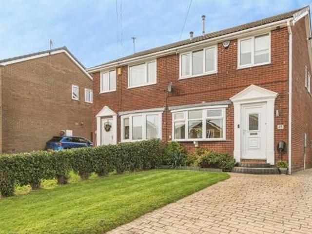 Glenfields, Wakefield, 3 Bedroom Semi detached