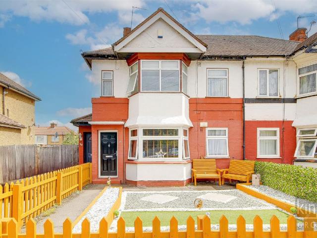 Glenloch Road, Enfield EN3, 2 bed maisonette to rent, £1,750 pcm | PrimeLocation