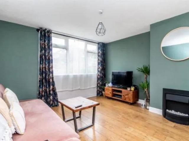 Glenlivet Gardens, Clifton, Property for rent