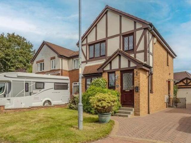 Glenluce Gardens, Moodiesburn, 3 Bedroom Detached
