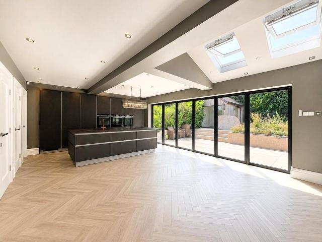Glenmore Avenue, Mossley Hill. 4 bed semi detached house to rent £3,250 pcm £750 pw