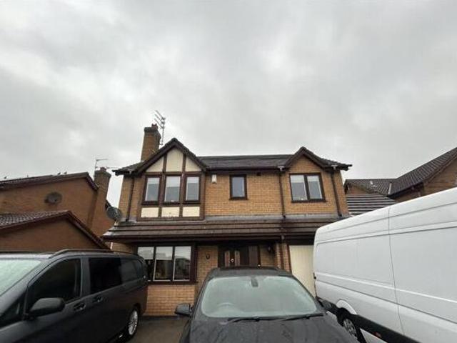 Glenmore Drive, Stenson Fields, 4 Bedroom House