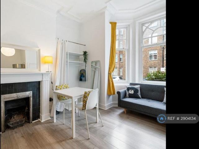 Glenmore Rd, London, NW3 Studio to rent £1,700 pcm £392 pw