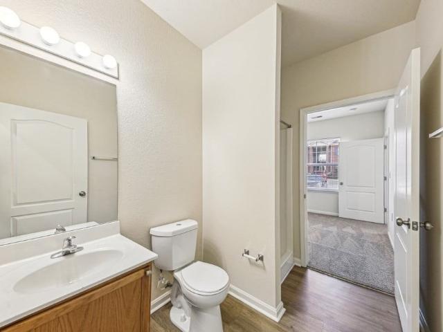 Glenmary Village Apartments 3 Bedroom Apartment for Rent at 9606 Clubview Dr, Louisville, KY 40291