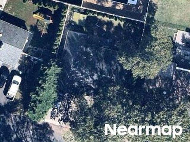 Glenmere Ave