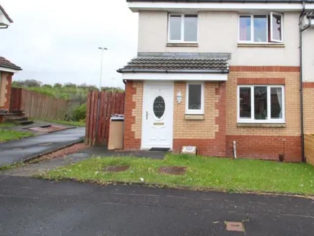 Glenmuir Court, Glasgow, G53 6QP, United Kingdom | 3 bed duplex for rent #116444203 | Rentberry