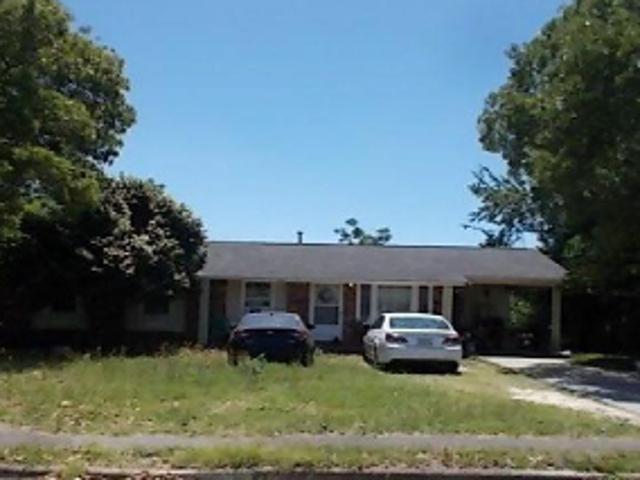 Glenn Hills Dr