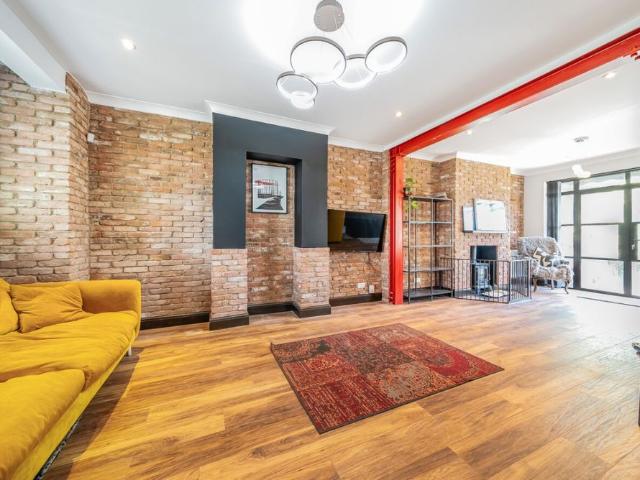 Glennie Road, London, SE27
