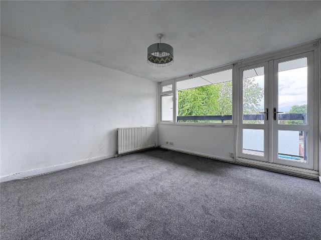 Glenrose House, Sutton, Surrey SM1, 1 bed flat to rent, £1,250 pcm | PrimeLocation