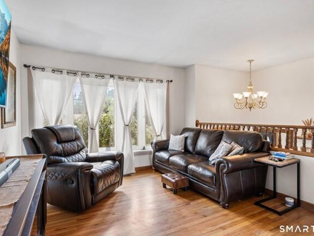 Glenridge Dr, Ansonia, Home For Sale