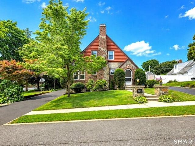 Glenridge Rd E, Stratford, Home For Sale